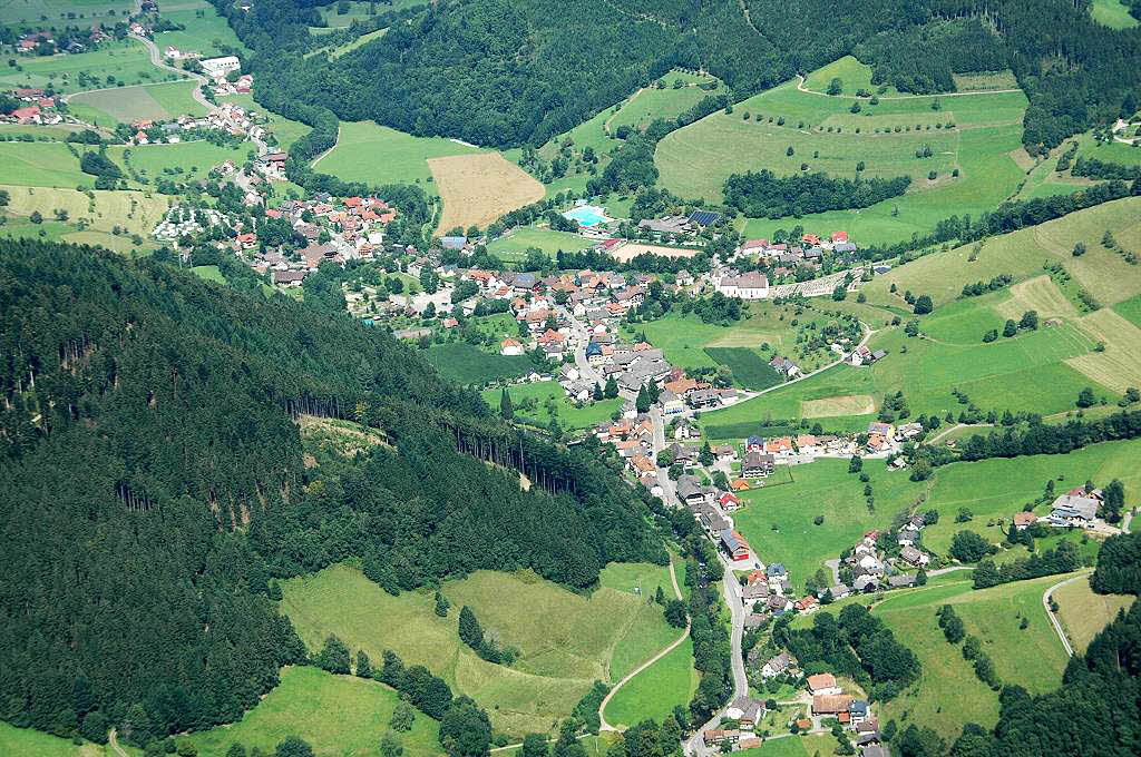 Ortszentrum - Simonswald - Badische Zeitung TICKET